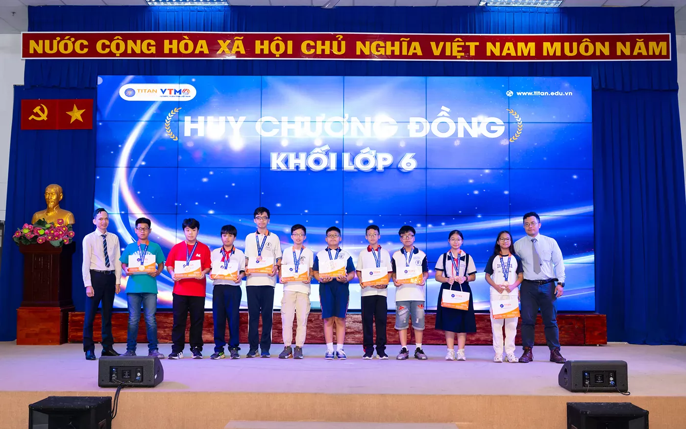 Trang chủ - OLYMPIC TOÁN TITAN VIỆT NAM (VTMO)